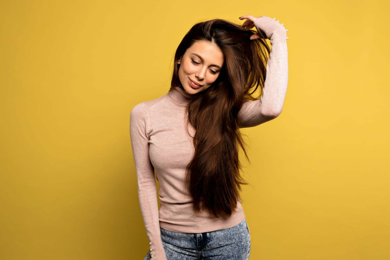 Cómo tener un cabello fuerte, sano y brillante usando aceite de oliva?