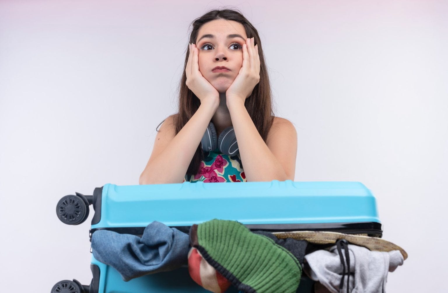 10 Cosas Que Nunca Debes Poner En Tu Maleta